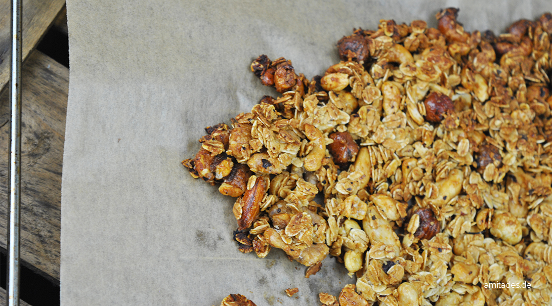 Selbstgemachtes Crunchy-Müsli – amitades Blog